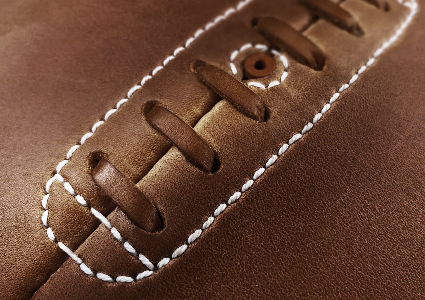 The Balloon Sitzball aus echtem Leder – theballoon